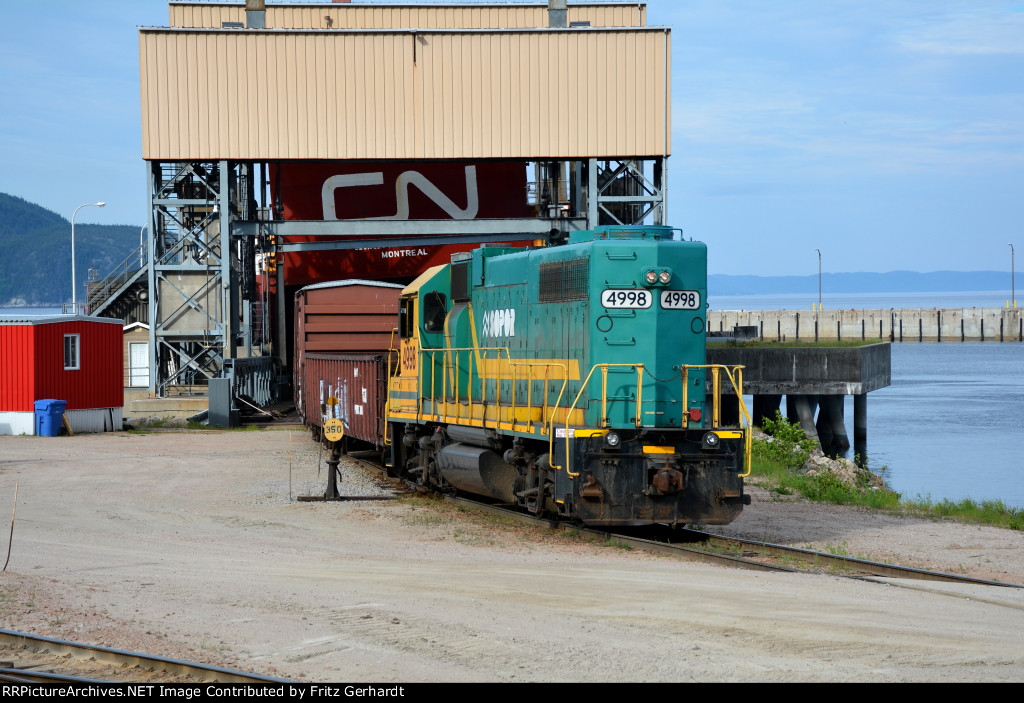 SOPOR GP38-2 4998